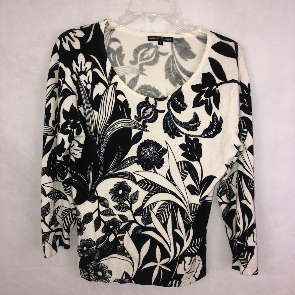 Pierri New York Black/White Floral Sweater Size S - Gem